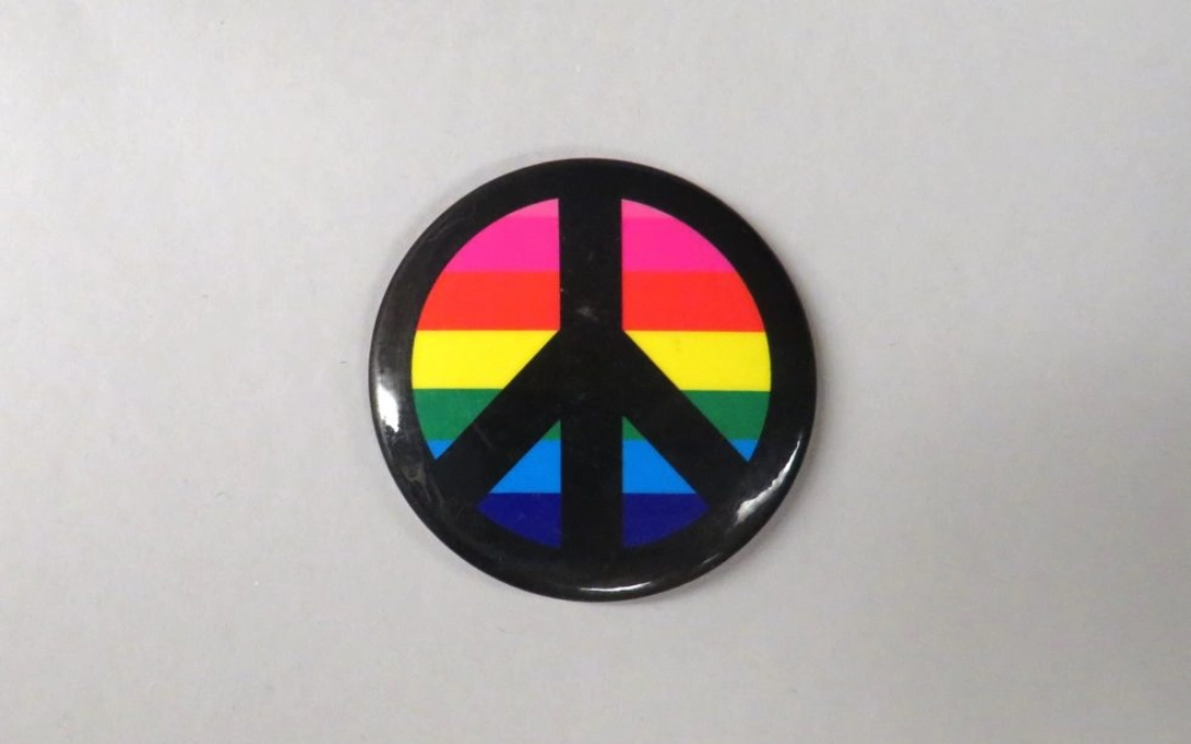 25 Artifacts: Peace Button | Diefenbunker: Canada’s Cold War Museum